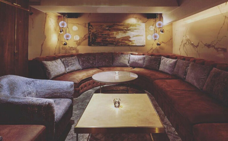 西麻布のラウンジおすすめ27選！時給や料金相場・口コミや評判まで徹底解説 - 【公式】ギャラ飲みサービスaima | 登録数圧倒的No1